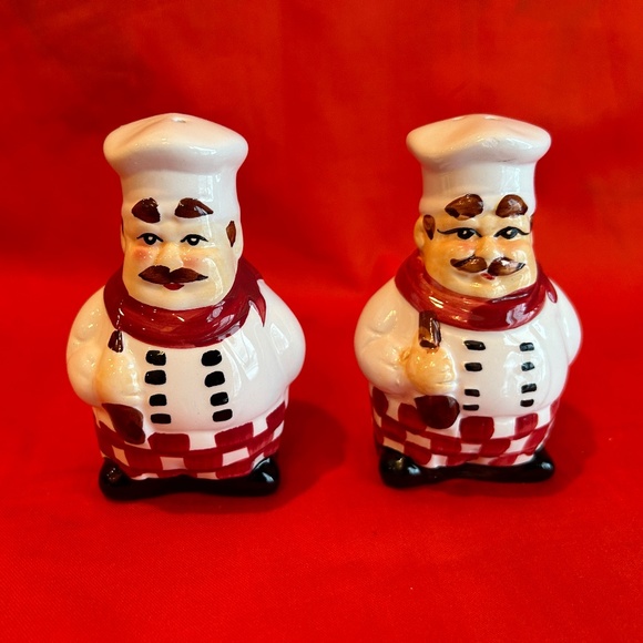 Alco | Dining | Vintage Ceramic Happy Fat Chef Salt And Pepper Shakers ...